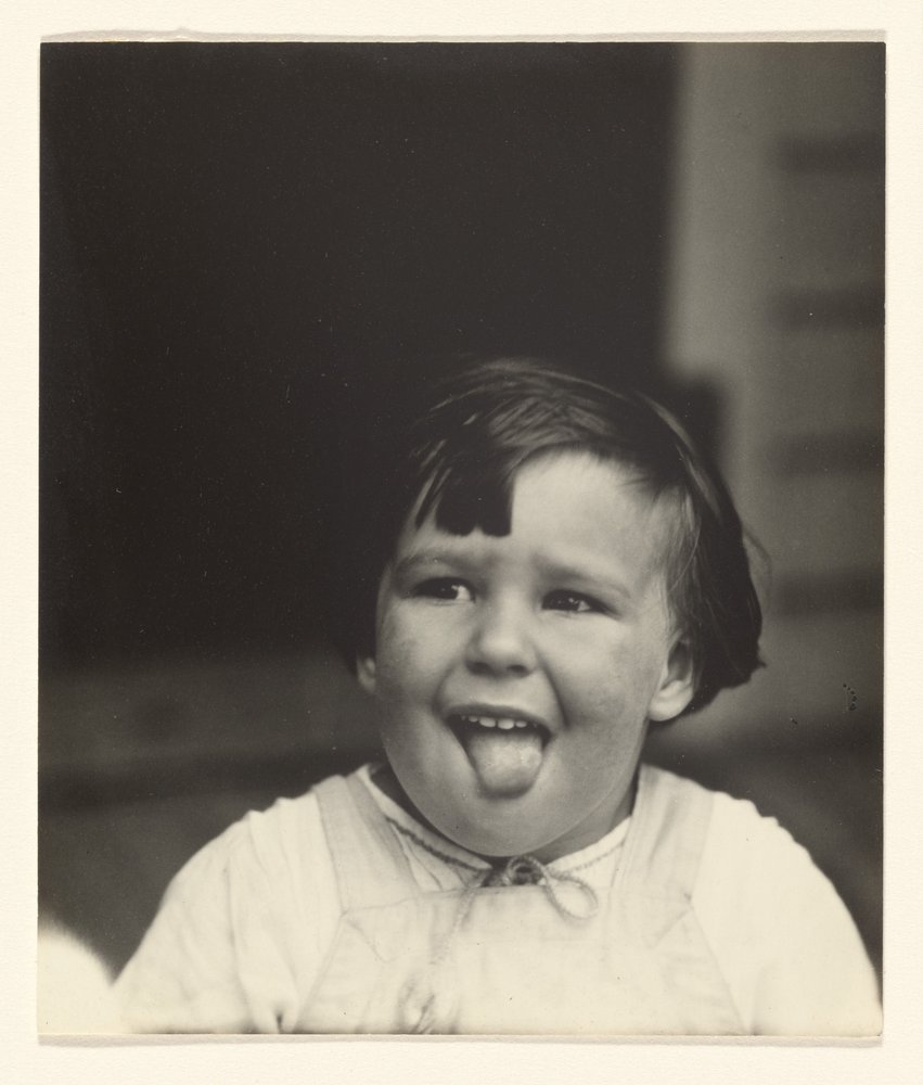 [Yvonne Boursault, Lake George] von Alfred Stieglitz