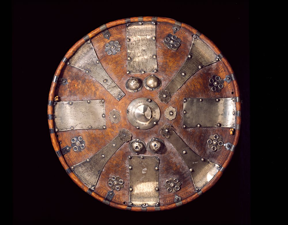 Schild (Leder & Silber) von Ethiopian School: Kunstdruck