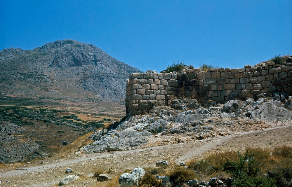 Die Mauern der Akropolis: Stätte der antiken Stadt Mykene