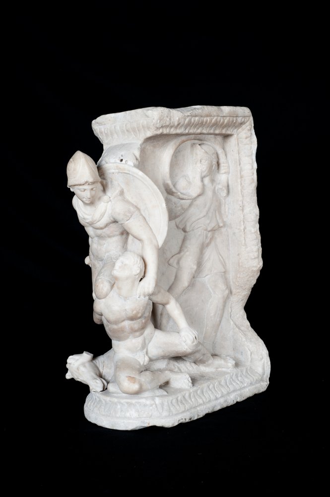 Relief mit Krieger und Ritter von Roman: Kunstdruck kaufen
