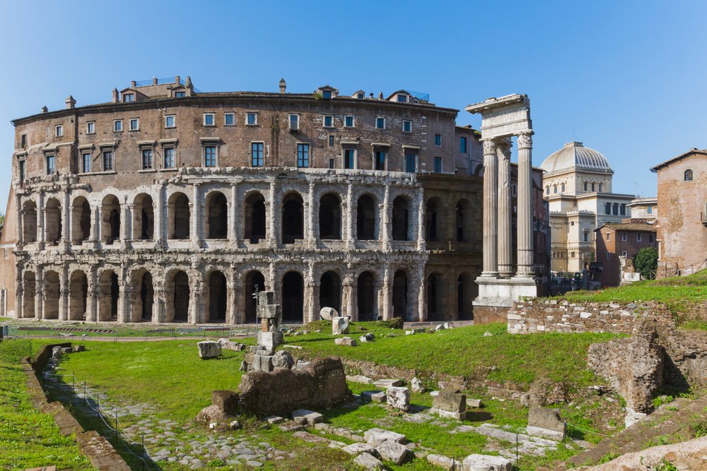 Rom, Italien. Theater des Marcellus und Tempel des Apollo