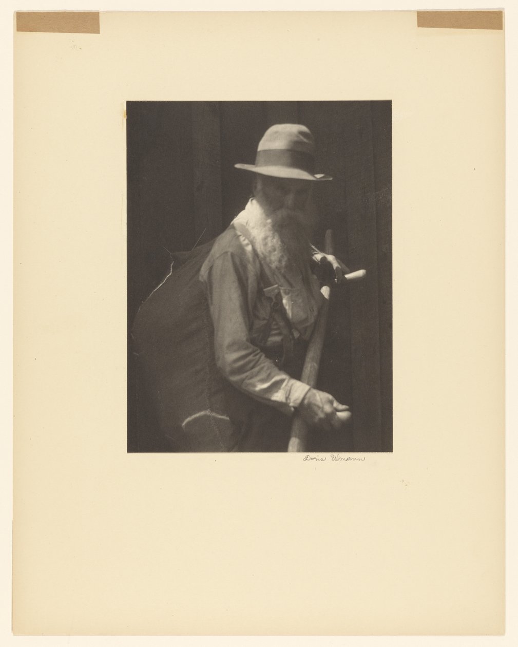 [Bauer mit Sense] von Doris Ulmann: Kunstdruck kaufen