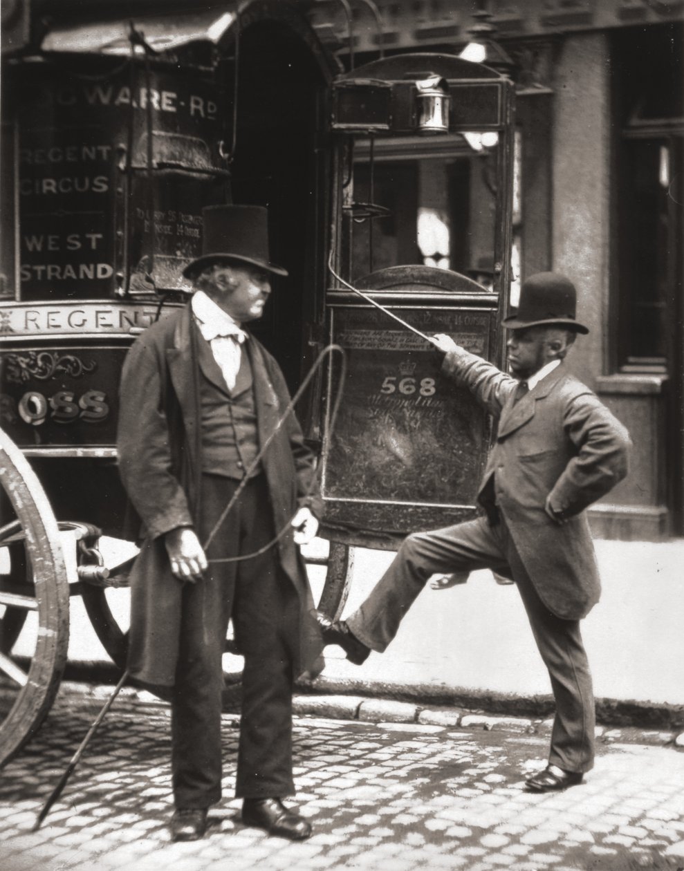 Gusseisen-Billy, aus 'Street Life in London', von J. Thomson und ...